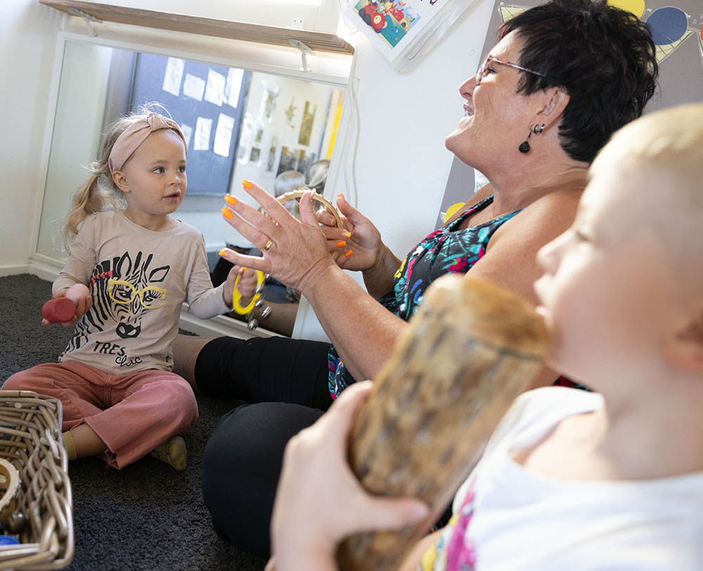 Fem tips för att främja barns språkutveckling | Bebisvarlden.se